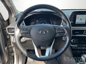 Pelēks Hyundai Santa Fe 2019 Rīga, ar dzinēja tilpumu 2.20 L un nobraukumu 160 tūkst. km par 22990 €, foto 11 vietnē AUTOMOTO.COM.LV