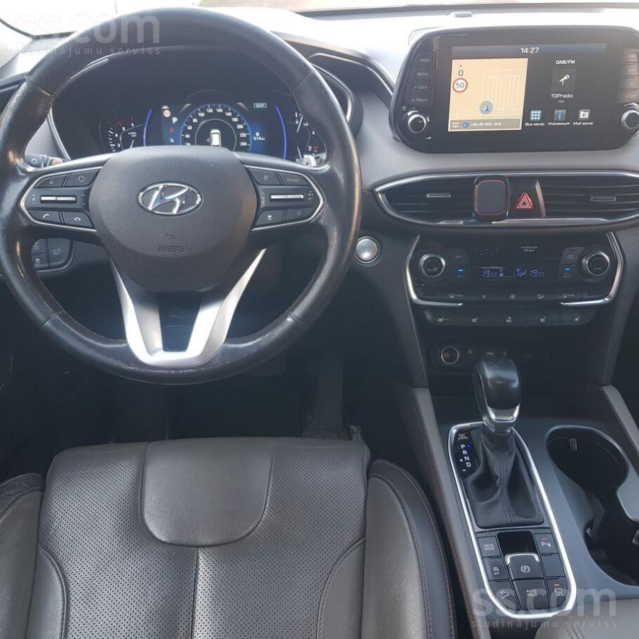 Pelēks Hyundai Santa Fe 2020 Rīga, ar dzinēja tilpumu 2.20 L un nobraukumu 290 tūkst. km par 15000 €, foto 13 vietnē AUTOMOTO.COM.LV
