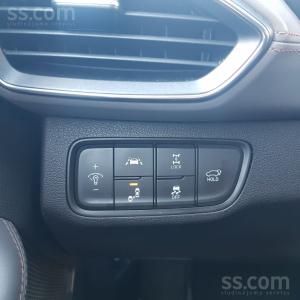 Pelēks Hyundai Santa Fe 2020 Rīga, ar dzinēja tilpumu 2.20 L un nobraukumu 290 tūkst. km par 15000 €, foto 16 vietnē AUTOMOTO.COM.LV