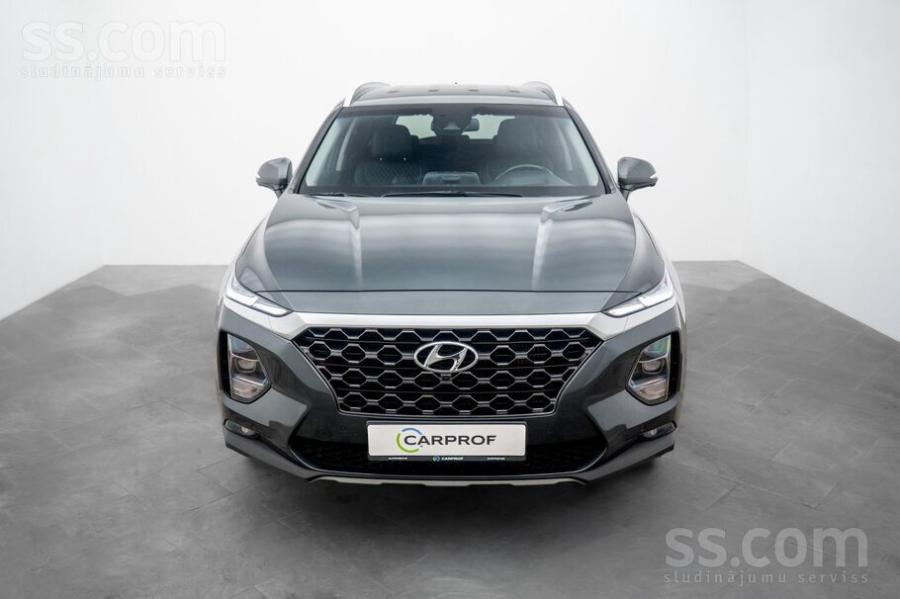 Pelēks Hyundai Santa Fe 2020 Tallina, ar dzinēja tilpumu 2.20 L un nobraukumu 105 tūkst. km par 22999 €, foto 3 vietnē AUTOMOTO.COM.LV