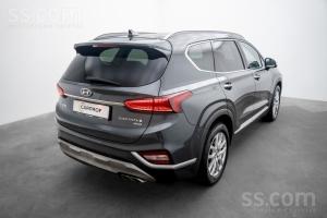 Pelēks Hyundai Santa Fe 2020 Tallina, ar dzinēja tilpumu 2.20 L un nobraukumu 105 tūkst. km par 22999 €, foto 6 vietnē AUTOMOTO.COM.LV