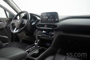 Pelēks Hyundai Santa Fe 2020 Tallina, ar dzinēja tilpumu 2.20 L un nobraukumu 105 tūkst. km par 22999 €, foto 14 vietnē AUTOMOTO.COM.LV