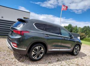 Pelēks Hyundai Santa Fe 2020 Vilkaviškis, ar dzinēja tilpumu 2.20 L un nobraukumu 78 tūkst. km par 20800 €, foto 14 vietnē AUTOMOTO.COM.LV