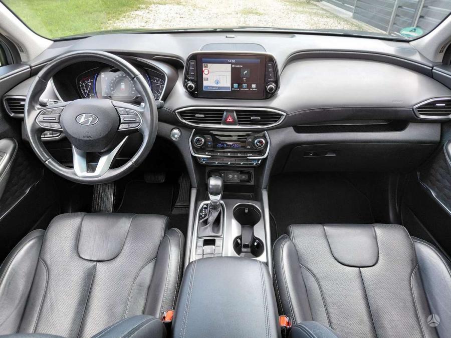 Pelēks Hyundai Santa Fe 2020 Vilkaviškis, ar dzinēja tilpumu 2.20 L un nobraukumu 78 tūkst. km par 20800 €, foto 27 vietnē AUTOMOTO.COM.LV