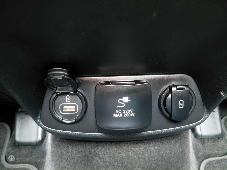 Pelēks Hyundai Santa Fe 2020 Vilkaviškis, ar dzinēja tilpumu 2.20 L un nobraukumu 78 tūkst. km par 20800 €, foto 35 vietnē AUTOMOTO.COM.LV
