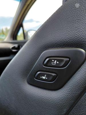 Pelēks Hyundai Santa Fe 2020 Vilkaviškis, ar dzinēja tilpumu 2.20 L un nobraukumu 78 tūkst. km par 20800 €, foto 45 vietnē AUTOMOTO.COM.LV