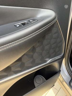 Grey Hyundai Santa Fe 2020 in Silale, with an engine capacity of 2.20 L and mileage of 151 thousand km for 17900 €, photo 15 on AUTOMOTO.COM.LV
