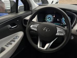 Pelēks Hyundai Santa Fe 2021 Rīga, ar dzinēja tilpumu 0.00 L un nobraukumu 41 tūkst. km par 32480 €, foto 27 vietnē AUTOMOTO.COM.LV