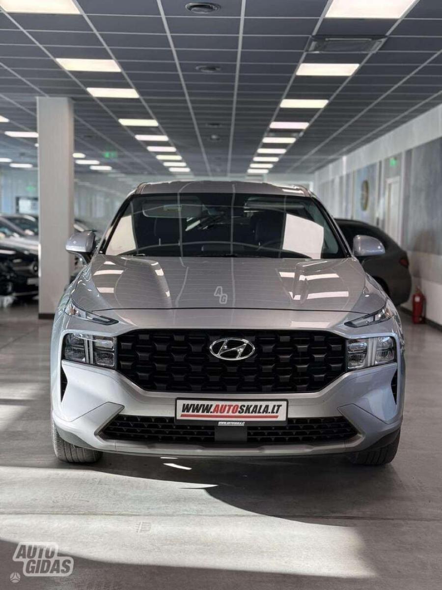 Pelēks Hyundai Santa Fe 2021 Klaipėda, ar dzinēja tilpumu 2.50 L un nobraukumu 44 tūkst. km par 22950 €, foto 2 vietnē AUTOMOTO.COM.LV