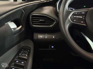 Grey Hyundai Santa Fe 2021 in Klaipeda, with an engine capacity of 2.50 L and mileage of 44 thousand km for 22750 €, photo 7 on AUTOMOTO.COM.LV