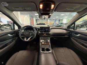Grey Hyundai Santa Fe 2021 in Klaipeda, with an engine capacity of 2.50 L and mileage of 44 thousand km for 22750 €, photo 9 on AUTOMOTO.COM.LV