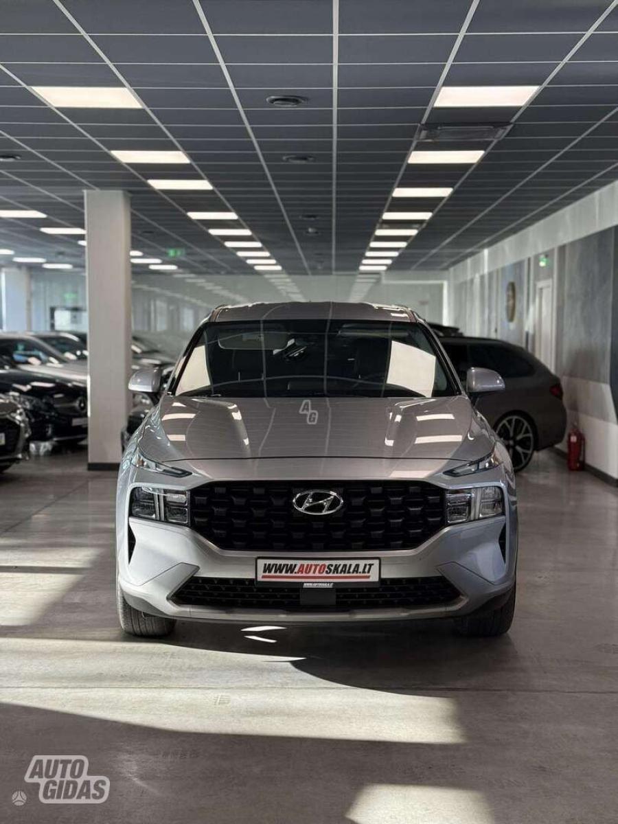 Grey Hyundai Santa Fe 2021 in Klaipeda, with an engine capacity of 2.50 L and mileage of 44 thousand km for 22750 €, photo 20 on AUTOMOTO.COM.LV