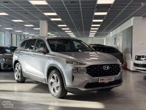 Grey Hyundai Santa Fe 2021 in Klaipeda, with an engine capacity of 2.50 L and mileage of 44 thousand km for 22750 €, photo 24 on AUTOMOTO.COM.LV