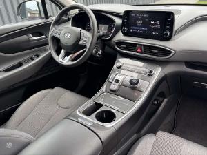 Grey Hyundai Santa Fe 2021 in Klaipeda, with an engine capacity of 2.50 L and mileage of 45 thousand km for 23500 €, photo 13 on AUTOMOTO.COM.LV