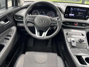 Grey Hyundai Santa Fe 2021 in Klaipeda, with an engine capacity of 2.50 L and mileage of 45 thousand km for 23500 €, photo 26 on AUTOMOTO.COM.LV