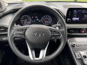 Grey Hyundai Santa Fe 2021 in Klaipeda, with an engine capacity of 2.50 L and mileage of 45 thousand km for 23500 €, photo 27 on AUTOMOTO.COM.LV