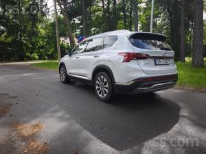Pelēks Hyundai Santa Fe 2021 Rīga, ar dzinēja tilpumu 1.60 L un nobraukumu 38 tūkst. km par 29800 €, foto 3 vietnē AUTOMOTO.COM.LV