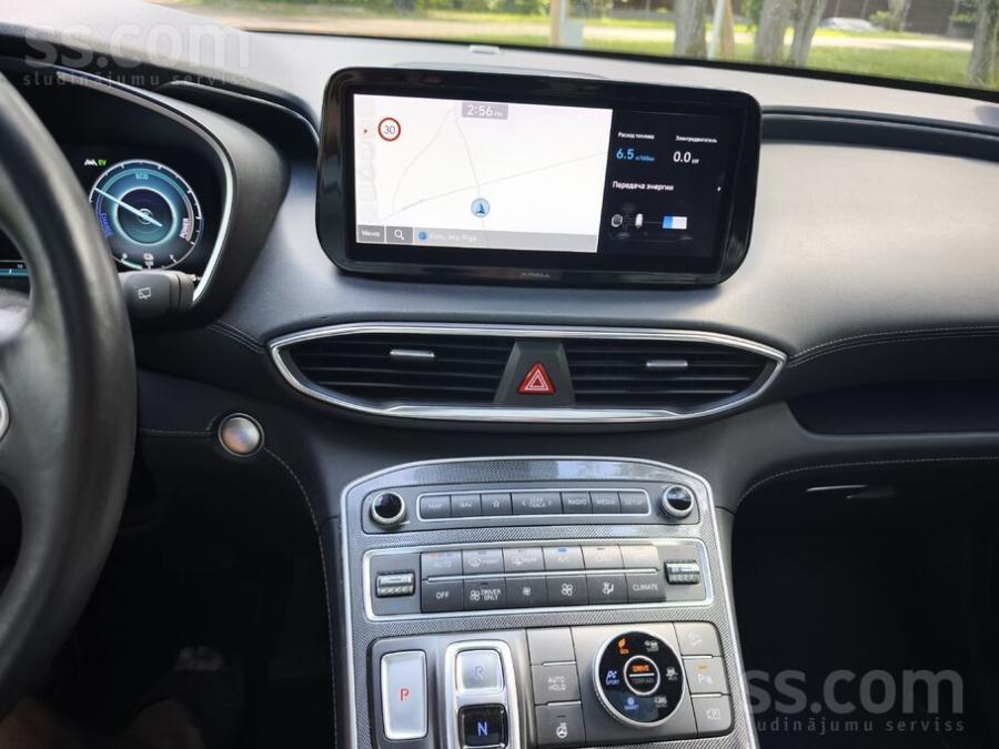 Pelēks Hyundai Santa Fe 2021 Rīga, ar dzinēja tilpumu 1.60 L un nobraukumu 38 tūkst. km par 29800 €, foto 14 vietnē AUTOMOTO.COM.LV