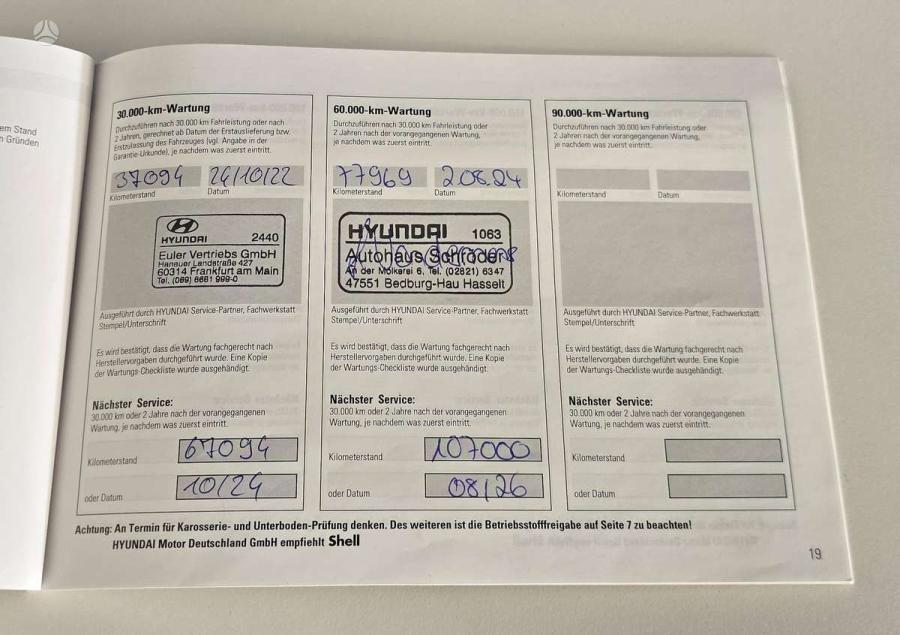 Grey Hyundai Santa Fe 2021 in Siauliai, with an engine capacity of 2.15 L and mileage of 123 thousand km for 29500 €, photo 43 on AUTOMOTO.COM.LV