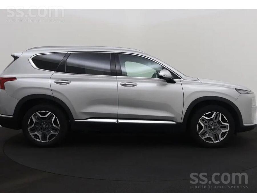 Pelēks Hyundai Santa Fe 2022 Rīga, ar dzinēja tilpumu 1.60 L un nobraukumu 164 tūkst. km par 24900 €, foto 7 vietnē AUTOMOTO.COM.LV