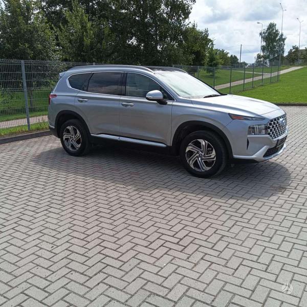 Pelēks Hyundai Santa Fe 2023 Radviliškis, ar dzinēja tilpumu 2.50 L un nobraukumu 31 tūkst. km par 22700 €, foto 5 vietnē AUTOMOTO.COM.LV