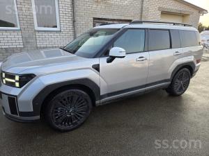 Pelēks Hyundai Santa Fe 2024 Rīga, ar dzinēja tilpumu 1.60 L un nobraukumu 13 tūkst. km par 44000 €, foto 6 vietnē AUTOMOTO.COM.LV