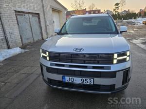Pelēks Hyundai Santa Fe 2024 Rīga, ar dzinēja tilpumu 1.60 L un nobraukumu 13 tūkst. km par 44000 €, foto 7 vietnē AUTOMOTO.COM.LV