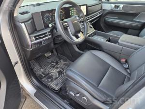 Pelēks Hyundai Santa Fe 2024 Rīga, ar dzinēja tilpumu 1.60 L un nobraukumu 13 tūkst. km par 44000 €, foto 8 vietnē AUTOMOTO.COM.LV