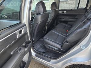 Pelēks Hyundai Santa Fe 2024 Rīga, ar dzinēja tilpumu 1.60 L un nobraukumu 13 tūkst. km par 44000 €, foto 11 vietnē AUTOMOTO.COM.LV