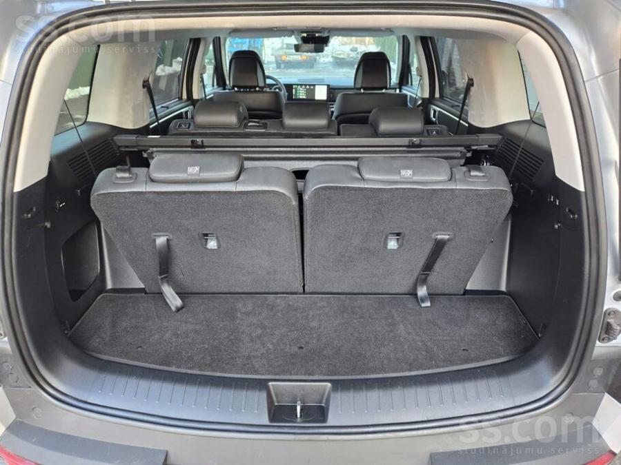 Pelēks Hyundai Santa Fe 2024 Rīga, ar dzinēja tilpumu 1.60 L un nobraukumu 13 tūkst. km par 44000 €, foto 12 vietnē AUTOMOTO.COM.LV