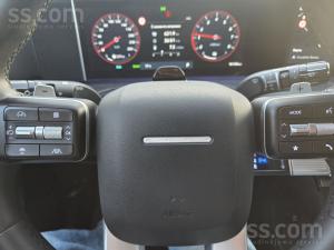 Pelēks Hyundai Santa Fe 2024 Rīga, ar dzinēja tilpumu 1.60 L un nobraukumu 13 tūkst. km par 42000 €, foto 11 vietnē AUTOMOTO.COM.LV