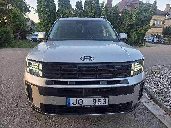 Pelēks Hyundai Santa Fe 2024 Šauļi, ar dzinēja tilpumu 1.60 L un nobraukumu 15 tūkst. km par 43900 €, foto 7 vietnē AUTOMOTO.COM.LV