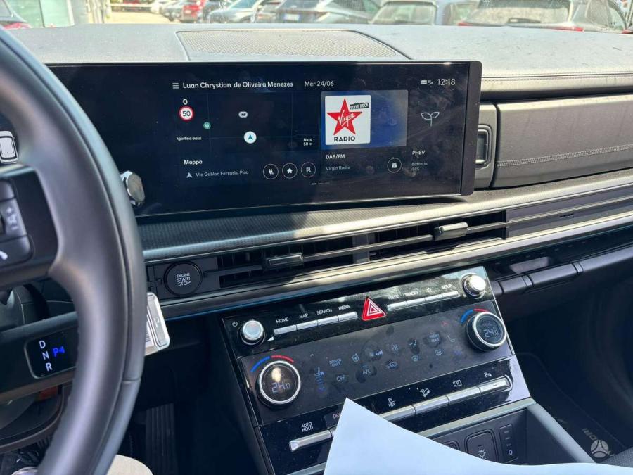 Pelēks Hyundai Santa Fe 2025 Šauļi, ar dzinēja tilpumu 1.60 L un nobraukumu 25 tūkst. km par 31500 €, foto 15 vietnē AUTOMOTO.COM.LV