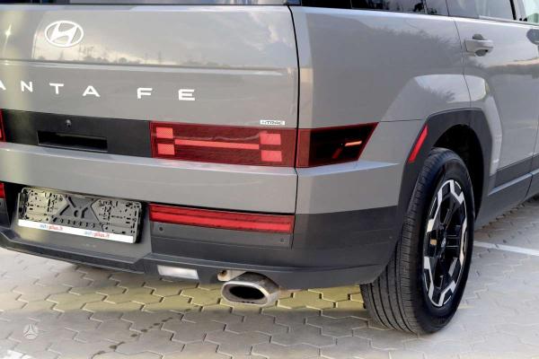 Хендай Санта Фе 2025 в Вильнюс на AUTOMOTO.COM.LV Серый Хендай Санта Фе 2025 в Вильнюс, объемом двигателя 2.50 л и пробегом 33 тыс. км за 34999 €, фото 11 на AUTOMOTO.COM.LV