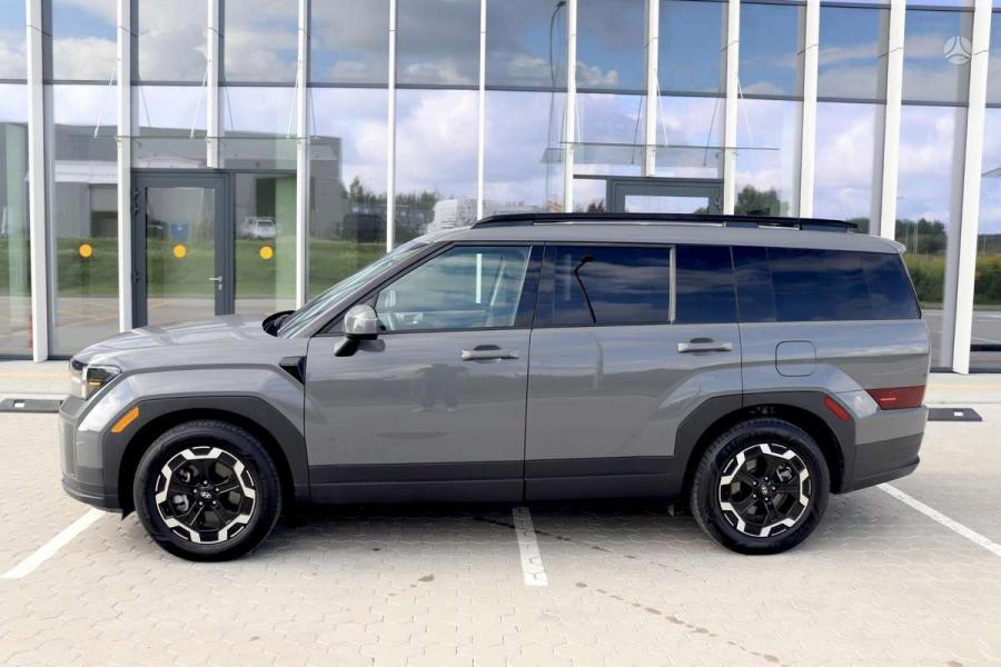 Pelēks Hyundai Santa Fe 2025 Viļņa, ar dzinēja tilpumu 2.50 L un nobraukumu 33 tūkst. km par 34999 €, foto 14 vietnē AUTOMOTO.COM.LV