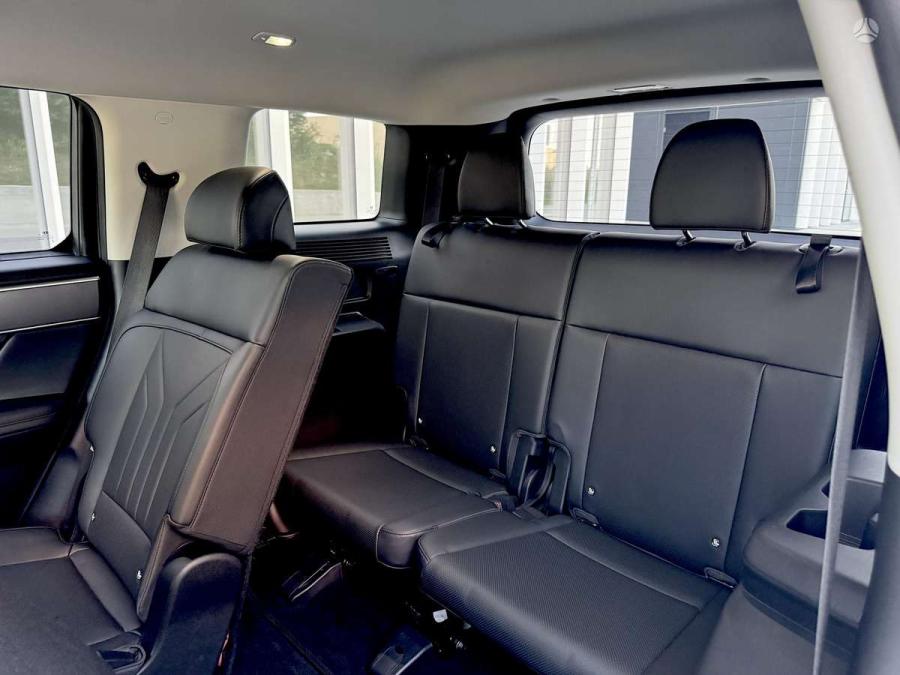 Pelēks Hyundai Santa Fe 2025 Viļņa, ar dzinēja tilpumu 2.50 L un nobraukumu 33 tūkst. km par 34999 €, foto 28 vietnē AUTOMOTO.COM.LV