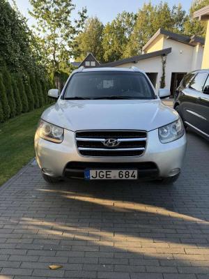 Pelēks Hyundai Santa Fe 2008 Plungė, ar dzinēja tilpumu 2.19 L un nobraukumu 248 tūkst. km par 2500 €, foto 8 vietnē AUTOMOTO.COM.LV