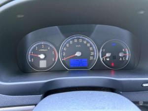 Pelēks Hyundai Santa Fe 2008 Plungė, ar dzinēja tilpumu 2.19 L un nobraukumu 248 tūkst. km par 2500 €, foto 9 vietnē AUTOMOTO.COM.LV