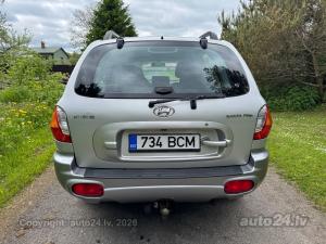 Grey Hyundai Santa Fe 2001 in Rakvere, with an engine capacity of 2.40 L and mileage of 223 thousand km for 1199 €, photo 6 on AUTOMOTO.COM.LV