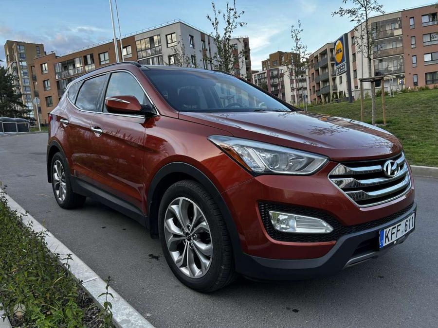 Orange Hyundai Santa Fe 2015 in Vilnius, with an engine capacity of 2.00 L and mileage of 100 thousand km for 12999 €, photo 3 on AUTOMOTO.COM.LV
