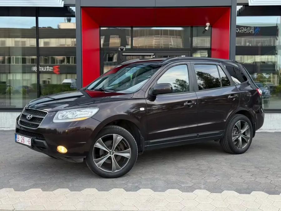 Sarkans Hyundai Santa Fe 2007 Rīga, ar dzinēja tilpumu 2.20 L un nobraukumu 313 tūkst. km par 2990 €, foto 1 vietnē AUTOMOTO.COM.LV