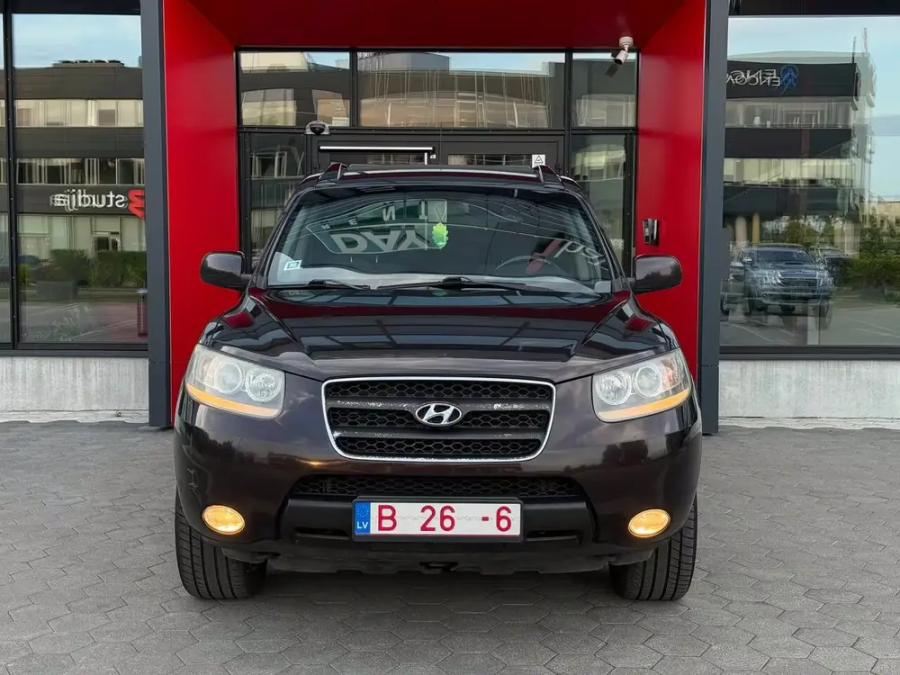 Sarkans Hyundai Santa Fe 2007 Rīga, ar dzinēja tilpumu 2.20 L un nobraukumu 313 tūkst. km par 2990 €, foto 9 vietnē AUTOMOTO.COM.LV