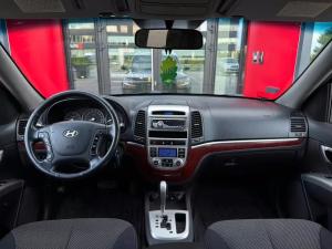 Sarkans Hyundai Santa Fe 2007 Rīga, ar dzinēja tilpumu 2.20 L un nobraukumu 313 tūkst. km par 2990 €, foto 10 vietnē AUTOMOTO.COM.LV