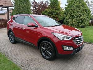 Red Hyundai Santa Fe 2015 in Siauliai, with an engine capacity of 2.20 L and mileage of 225 thousand km for 11600 €, photo  on AUTOMOTO.COM.LV