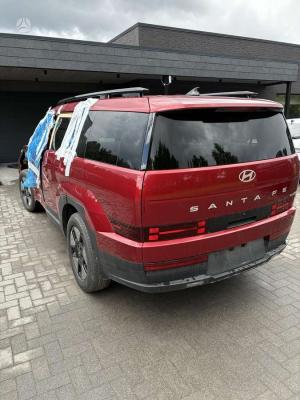 Sarkans Hyundai Santa Fe 2025 Plungė, ar dzinēja tilpumu 1.60 L un nobraukumu 7 tūkst. km par 16150 €, foto 13 vietnē AUTOMOTO.COM.LV