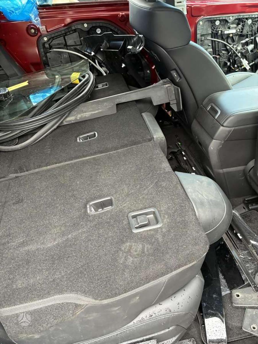 Sarkans Hyundai Santa Fe 2025 Plungė, ar dzinēja tilpumu 1.60 L un nobraukumu 7 tūkst. km par 16150 €, foto 16 vietnē AUTOMOTO.COM.LV