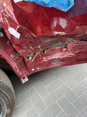 Sarkans Hyundai Santa Fe 2025 Plungė, ar dzinēja tilpumu 1.60 L un nobraukumu 7 tūkst. km par 16150 €, foto 22 vietnē AUTOMOTO.COM.LV