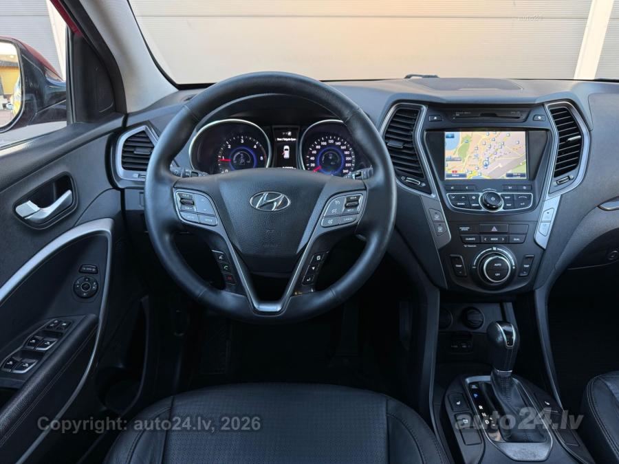 Sarkans Hyundai Santa Fe 2012 Tallina, ar dzinēja tilpumu 2.20 L un nobraukumu 243 tūkst. km par 8990 €, foto 15 vietnē AUTOMOTO.COM.LV
