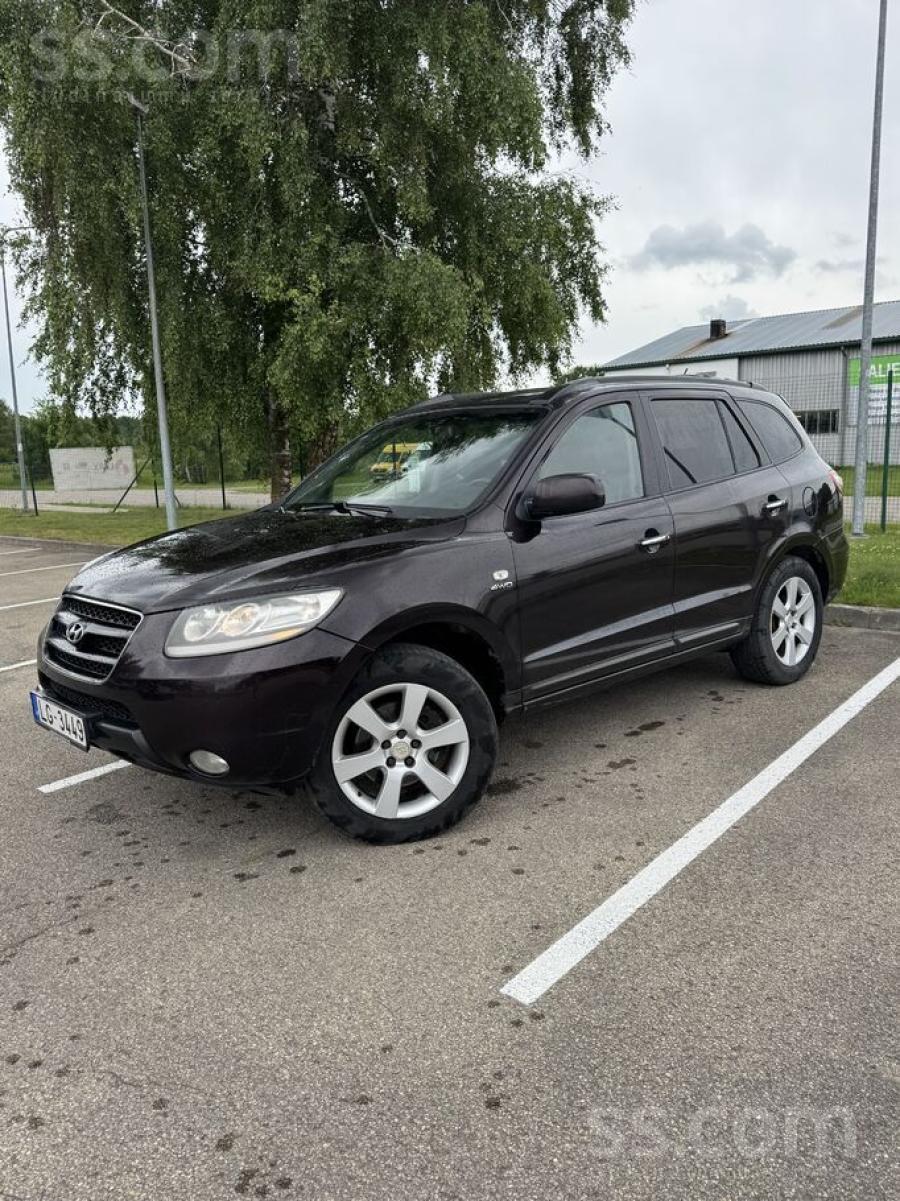 Violets Hyundai Santa Fe 2006 Rīga, ar dzinēja tilpumu 2.20 L un nobraukumu 367 tūkst. km par 2300 €, foto 3 vietnē AUTOMOTO.COM.LV