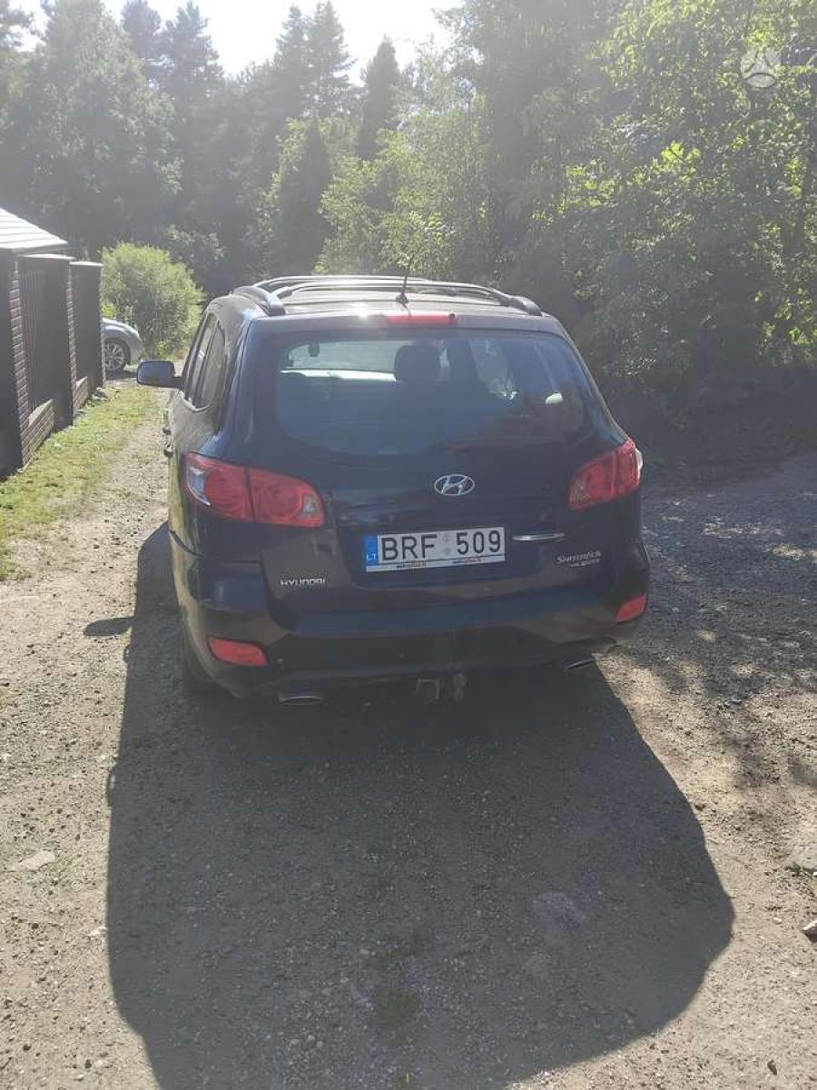 Violets Hyundai Santa Fe 2006 Kauņa, ar dzinēja tilpumu 2.70 L un nobraukumu 200 tūkst. km par 2000 €, foto 4 vietnē AUTOMOTO.COM.LV